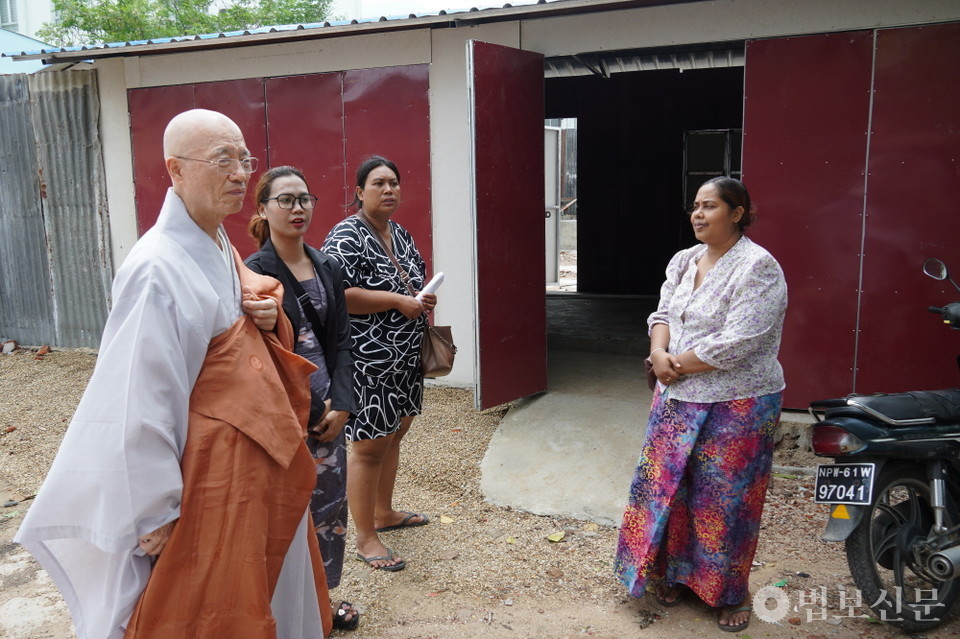 자비의 마음 모아 무너진 대지에 희망 전하다